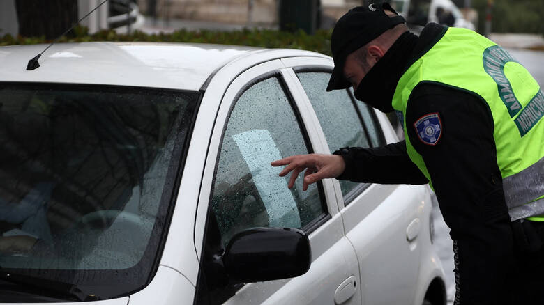 Αυξημένη κίνηση και εντατικοί έλεγχοι στους δρόμους - BEST TV Καλαμάτα
