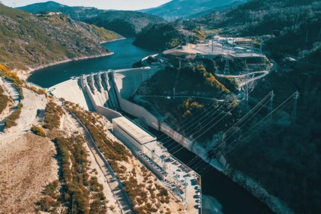 Το μεγαλύτερο υδροηλεκτρικό εργοστάσιο της Ευρώπης δίνει λύση στο ...