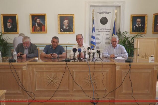 Με αναφορές στις αυτοδιοικητικές εκλογές η υπογραφή συμβάσεων (video ...