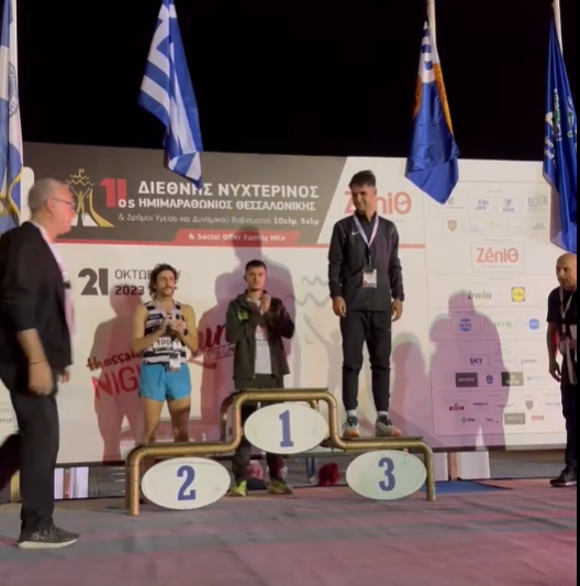 Ο Γιάννης Καλογερόπουλος του Μεσσηνιακού 3ος στα 10.000μ. του ...