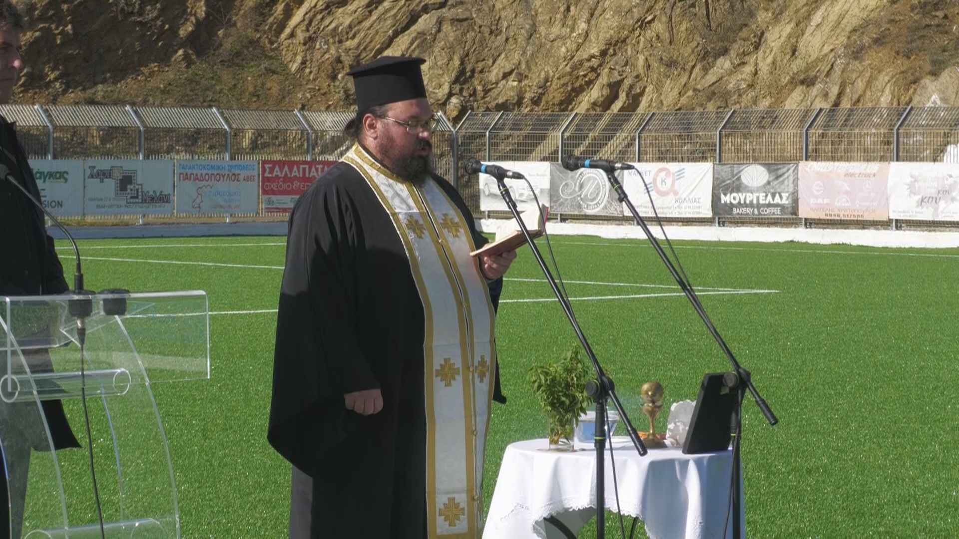 Εγκαινιάστηκε το ανακαινισμένο γήπεδο φιλικών ''Τάσος Μουκάκης'' (video ...