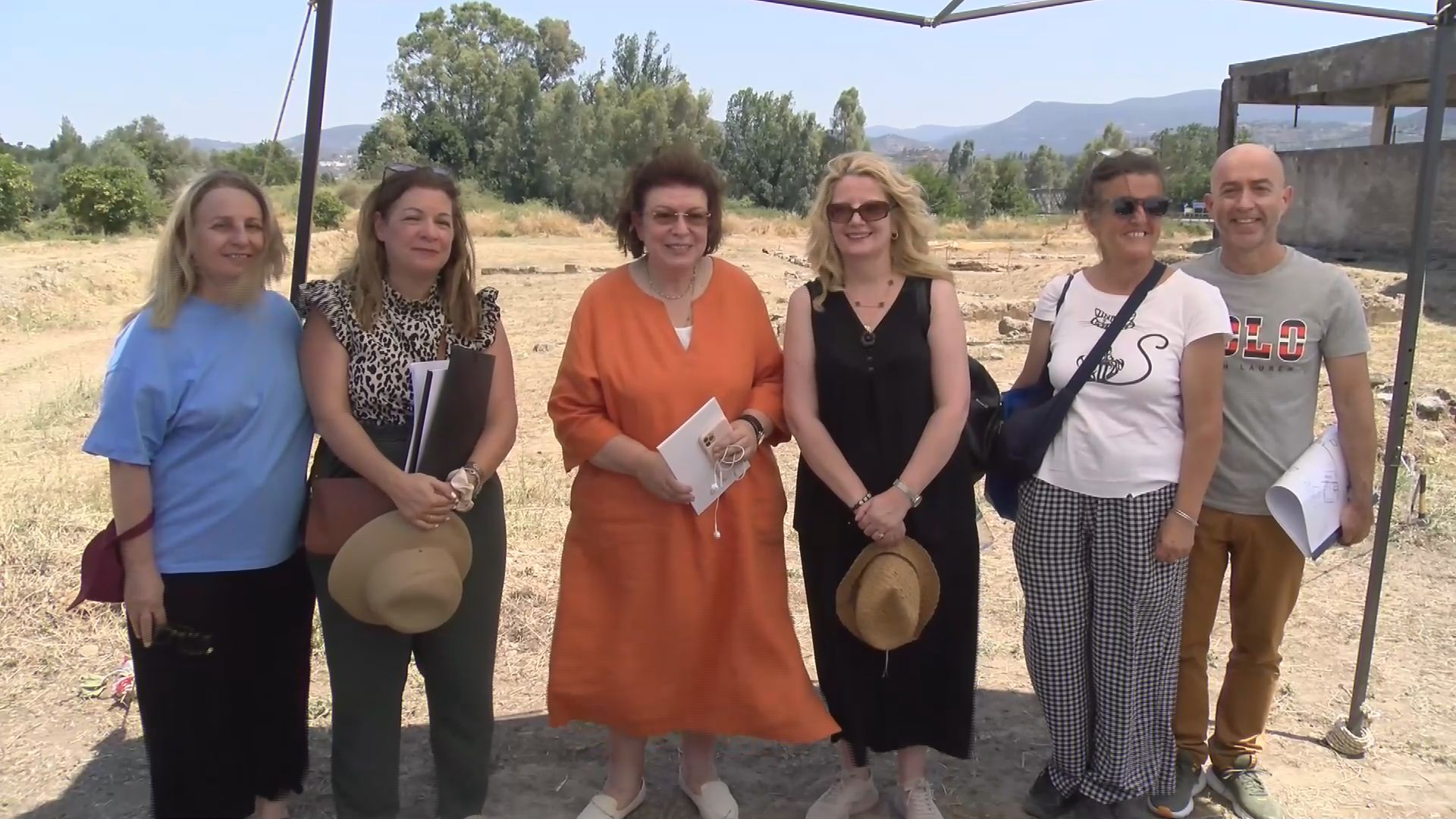 Αυτοψία της Λίνας Μενδώνη στον χώρο του νέου αρχαιολογικού Μουσείου ...