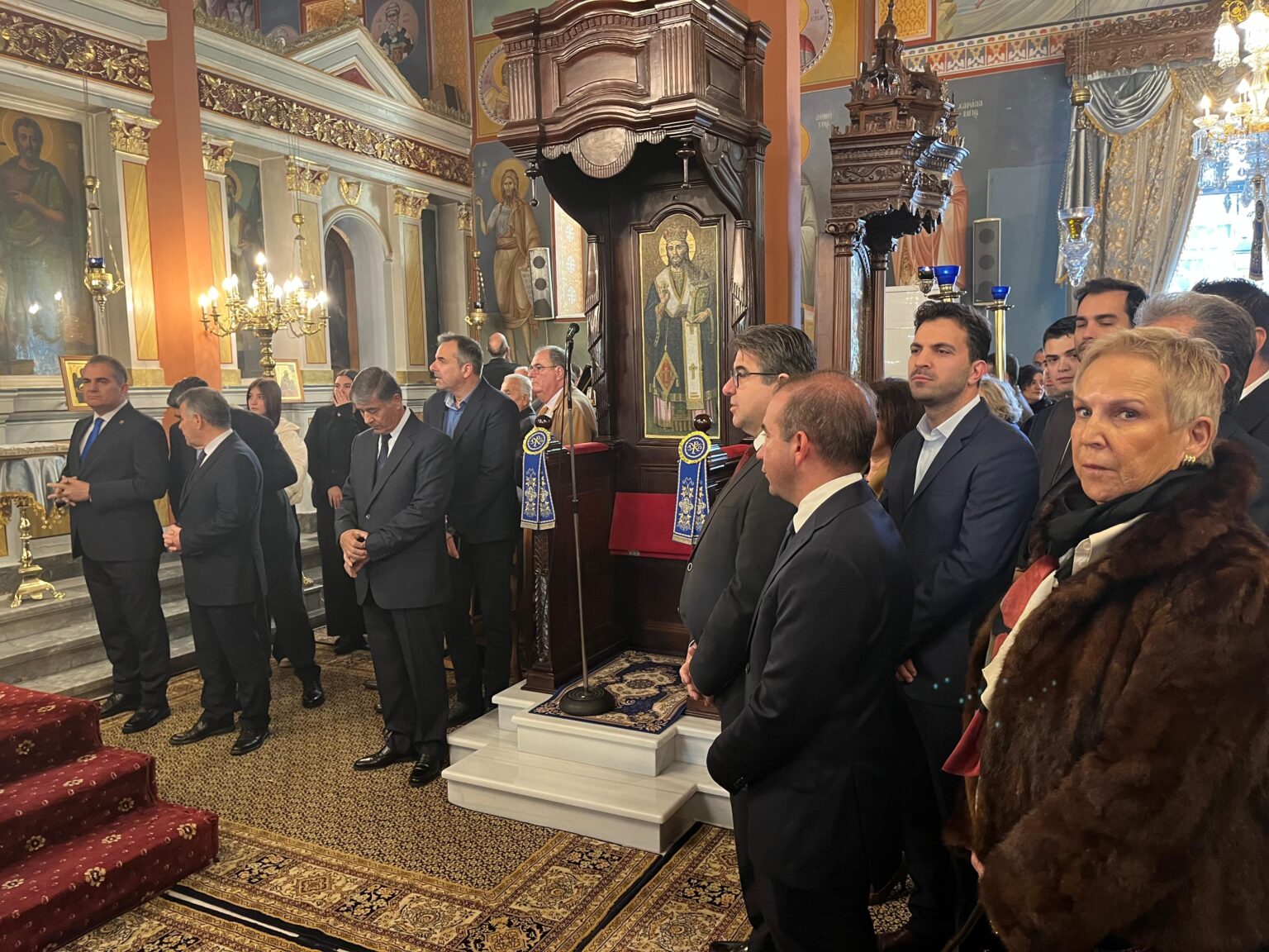Θεοφάνια: LIVE στο BEST σήμερα ο καθαγιασμός των υδάτων στο λιμάνι της ...
